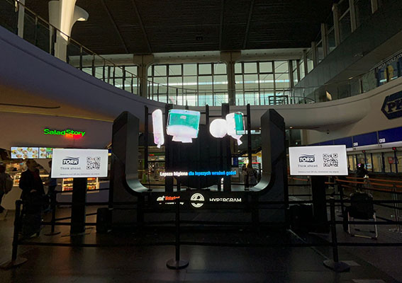 Zapraszamy do Świata HyperGram: Innowacyjna reklama Tork - Magazyn ...